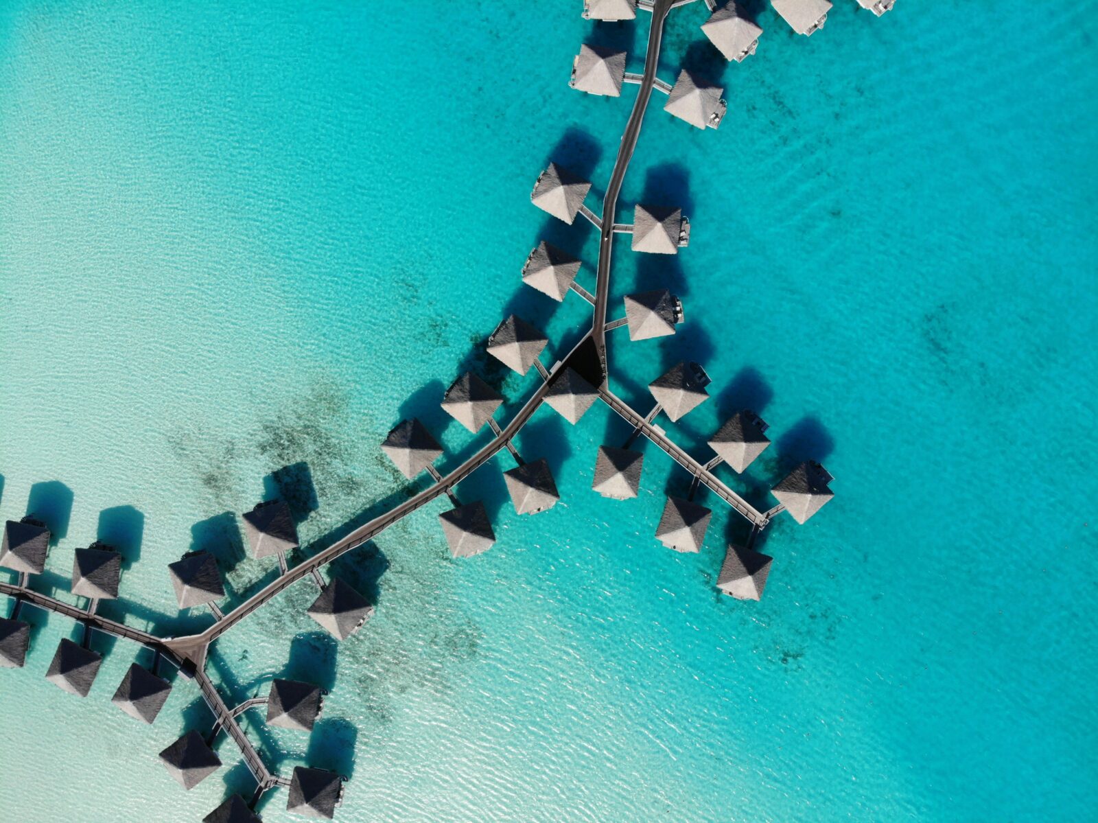 The Ultimate 10-Day French Polynesia Honeymoon Itinerary: Tahiti, Mo ...